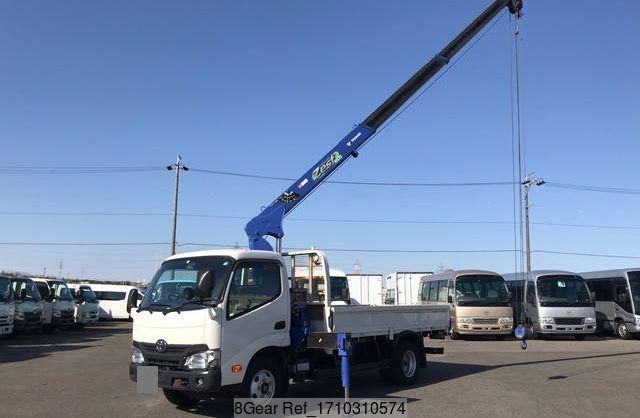 Used 2017 TOYOTA Dyna CRANE TRUCK For Sale Ref_1710310574 | 8Gear