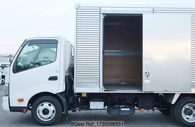 Used 2019 TOYOTA Toyoace BOX VAN & WING VAN For Sale Ref_1735096551 | 8Gear